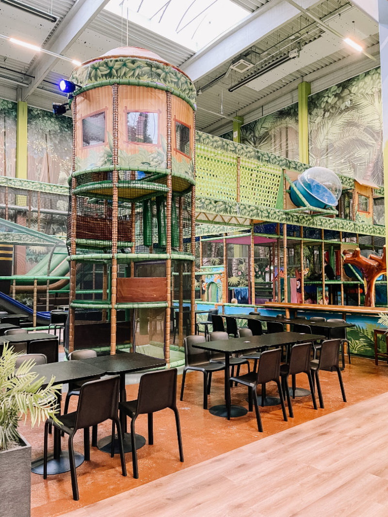 HopLop Indoor Spielpark in Pulheim - notfrombadparents.com